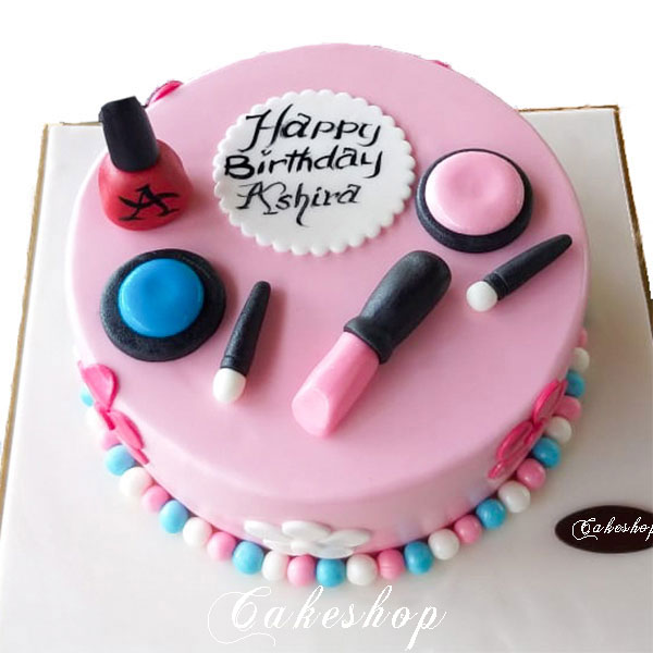 Makeup Theme Cake